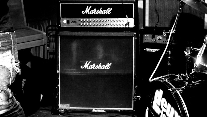 KitMonsters – Marshall JCM 900 Lead 1960 Cab. The music makers’ guide ...