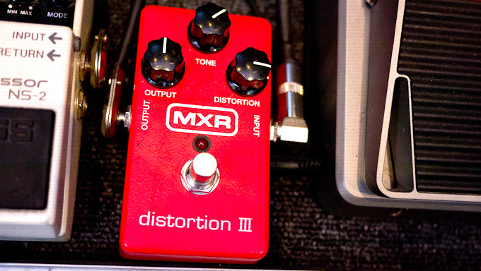 KitMonsters – MXR Distortion III. The music makers’ guide to making music.