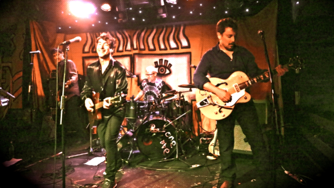 KitMonsters – The Woodentops. The music makers’ guide to making music.