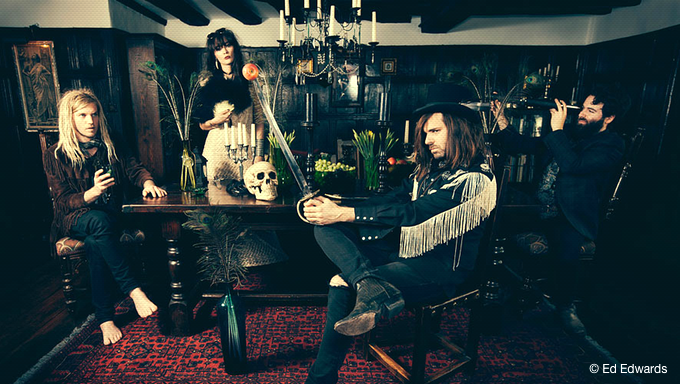 KitMonsters – Saint Agnes - electric new single and a band Fuzz pedal ...